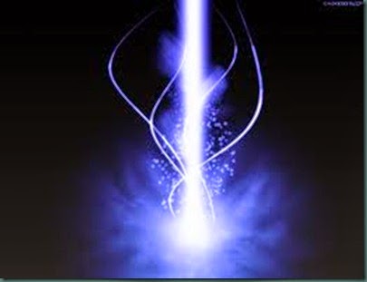 Maestros y ángeles: LLAMA AZUL, metafísica